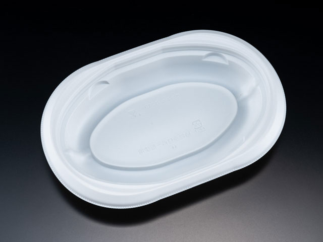 あんかけメニューも残さずさらえる安心深型プレート。従来品より5mm深くし、とろみのあるメニューや汁の多い総菜の盛付けも安心。底面はリブのない快適底面形状で、スプーンですくいやすく、残さず食べられます。蓋は別売り。白：汎用性が高く、幅広いメニ...