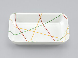 精肉・鮮魚・青果・惣菜など様々なメニューに使用可能な、使い捨ての食品容器です。ラップでの包装により、蓋付容器からのコストダウンの期待が出来ます。[機能]耐寒、耐熱85度、断熱、保温。サイズ：φ125×32mm材質：PSP重量：5g商品コード...