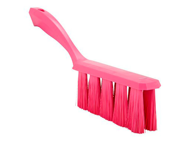 細かい粉を掃くことが出来るベーカリーブラシです。水分を含んだものを掃くのに適しています。サイズ：320×35×高さ65mm、[毛丈]55mm、[線径]0.35mm材質：[ボディ部]ポリプロピレン、[フィラメント]ポリエステル重量：180g色...