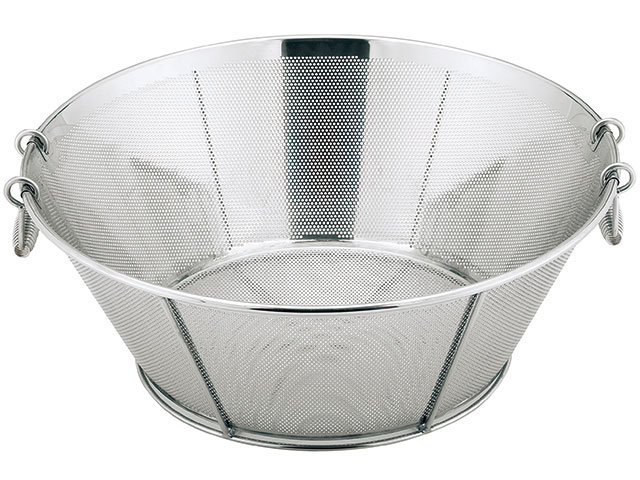 水やスープ等の液体を切るのに便利です。平底タイプで、目が細かいのが特徴です。取っ手が付いて持ち易いです。サイズ：直径φ450×高さ175mm材質：アルミニウム商品コード00319445メーカー名YUKIWA関連商品(バラ)UK揚げザル平底補...