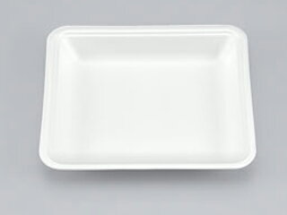 精肉・鮮魚・青果・惣菜など様々なメニューに使用可能な、使い捨ての食品容器です。ラップでの包装により、蓋付容器からのコストダウンの期待が出来ます。[機能]耐寒、耐熱85度、断熱、保温。サイズ：196×171×30mm材質：PSP重量：5g商品...