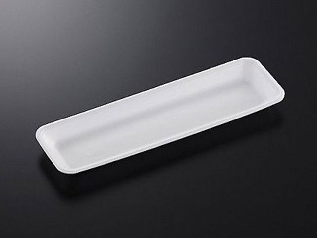 一般的な発泡スチロールトレー。レンジ不可。サイズ：330×99×25mm／材質：PSP／重量：5g商品コード00504718メーカー名中央化学重量5.00g電子レンジ不可種別本体のみ関連商品(バラ)トレ-CN33-10WE(L) 100点関...