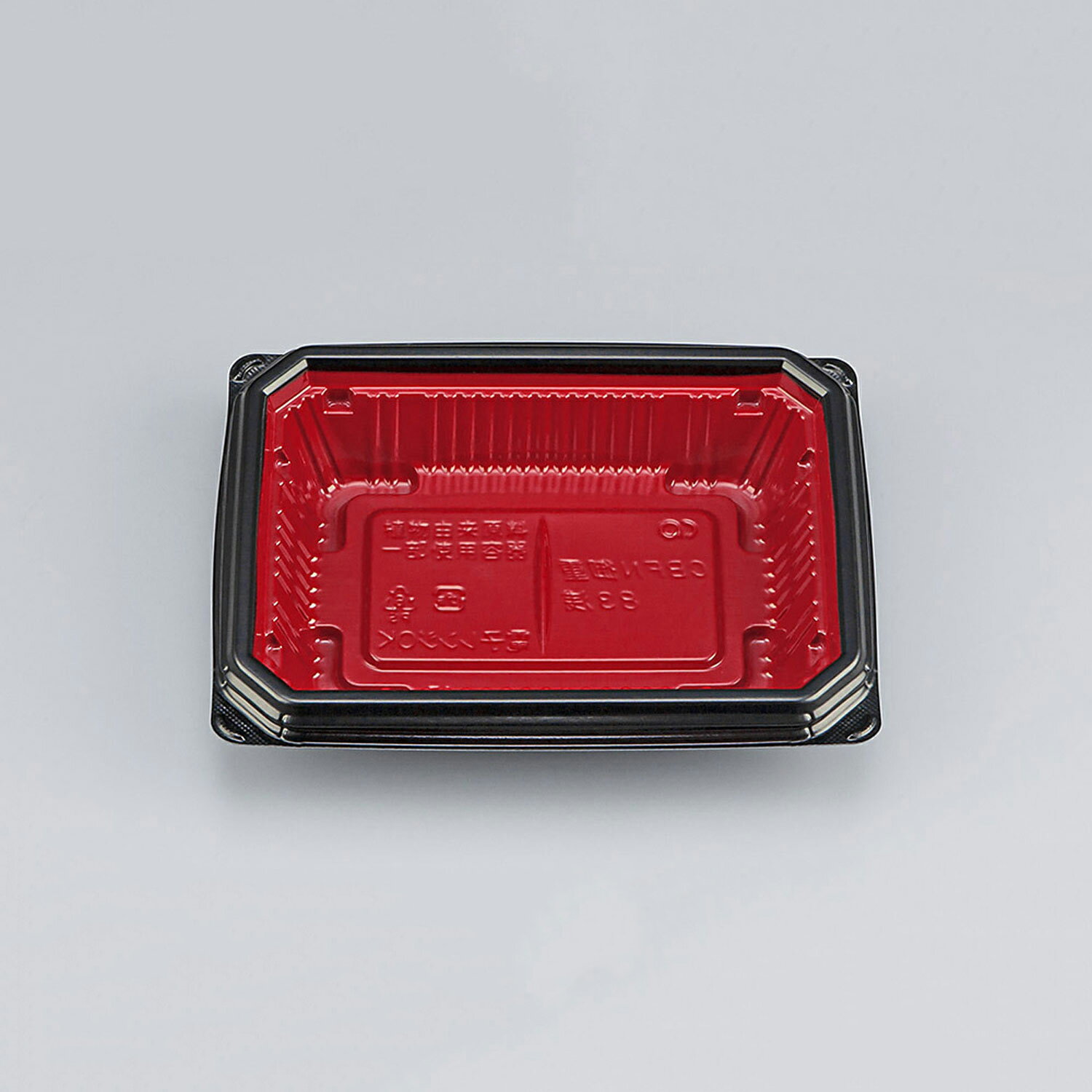 電子レンジで温め可能な丼・重容器です。温室効果ガスの削減に貢献するバイオマスプラスチックを配合した素材を使用しています。『強嵌合』で蓋が「カチッ！」と嵌まり、盛り付け作業の時短に貢献します。ノンテープが可能でテープ代の削減ができ、持ち帰り時...