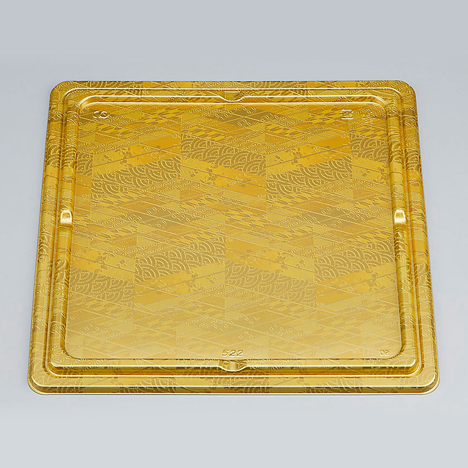 NU-522用の共蓋。「真田金」は真?紐をモチーフとした模様を組み合わせ、豪華絢爛な黄金の輝きで存在感を高めます。※本体は別売り。サイズ：223×223×4mm材質：HIPS重量：22g商品コード00679438メーカー名シーピー化成サイズ...