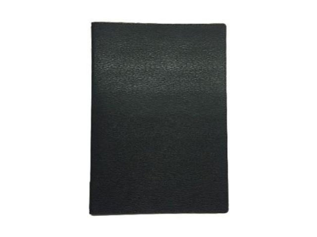 合皮でありながら薄くて丈夫、軽くて持ち味がソフトな素材。和食、居酒屋、定食屋、レストラン、バー、カフェ、喫茶店など、様々なお店におすすめのデザインです。ピンが抜けにくくビニールもずれない、ピンホールタイプ。中ビニール2枚に4枚のメニューが入...