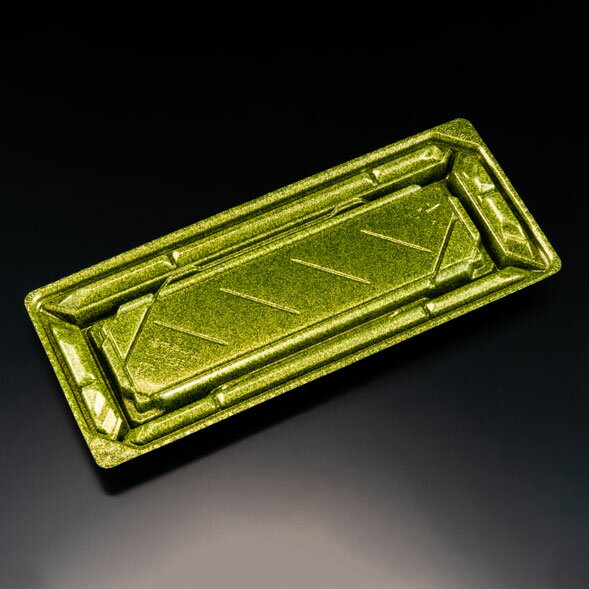 高売価商品をより高質に魅せる重厚な光沢感あるデザインと、環境配慮素材で商品を格上げします。深み緑と輝く金箔柄が赤身系を引き立てて本格的な見栄えを可能にします。※蓋は別売り。サイズ：248×102×24mm材質：バイオマスプラ重量：12g商品...