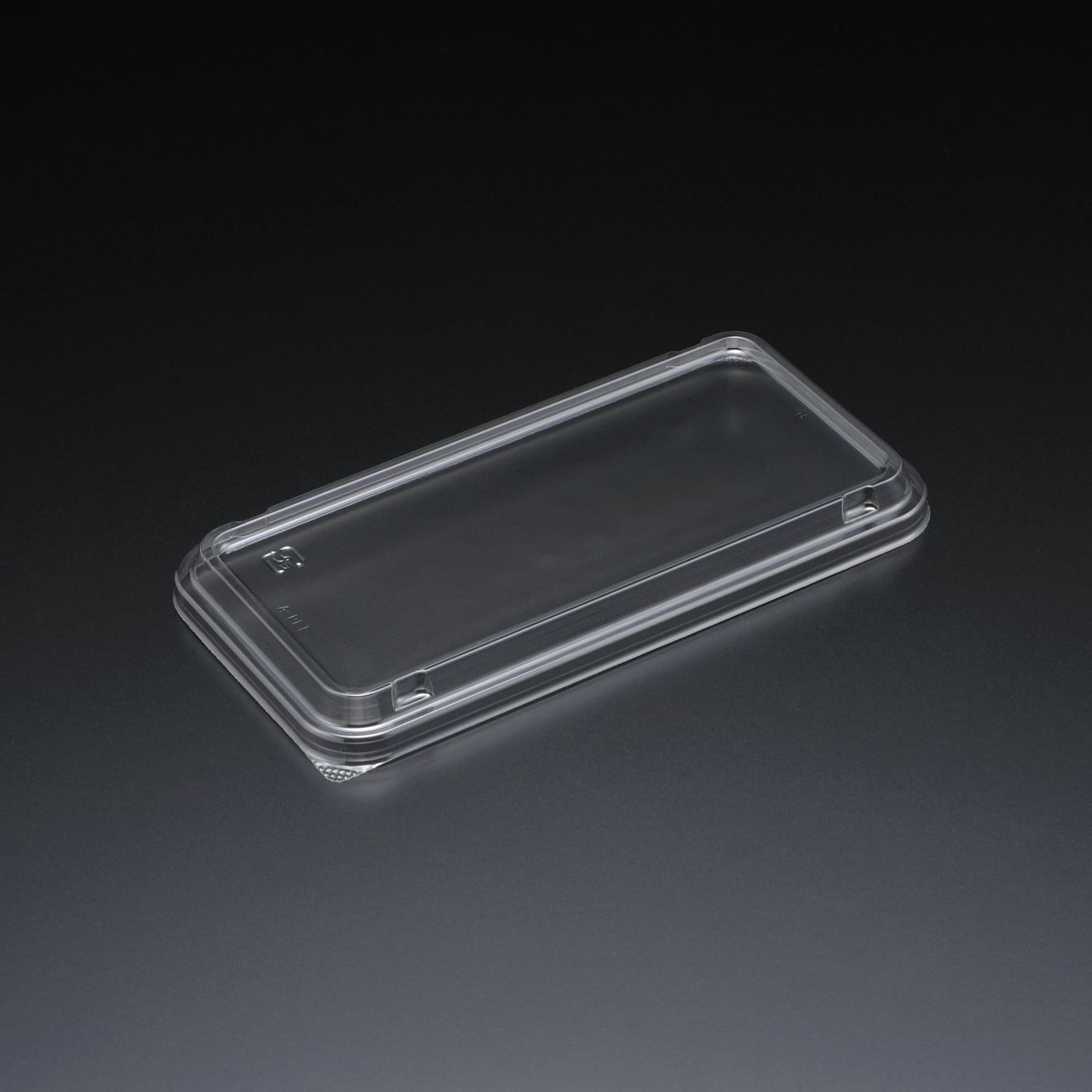 長方形レンジ対応容器の蓋。レンジ非対応。天面の段差で少し段積み機能有り。※本体は別売り。サイズ：83×166×4mm／材質：A-PET商品コード00659953メーカー名スミ電子レンジ不可種別蓋のみ対応付属品（別売）軽食容器 スーパーレンジ...