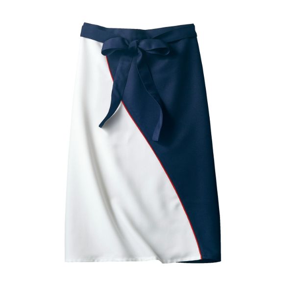 「ワールドグループ」とのコラボ商品「ブランシェ」シリーズ。清潔感のあるシックなマリンテイストは、コーヒースタンドやカフェ、ベーカリーと好相性。耐久防汚・制電機能付き。サイズ：フリーサイズ材質：制電ギャバ(ポリエステル100%)商品コード00...