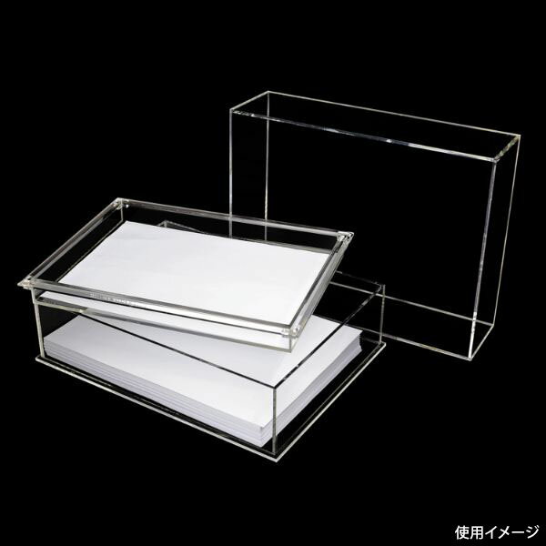 透明度が高く、高級感があります。便利な中蓋付です。サイズ：330×251×103mm材質：アクリル重量：2800g商品コード00463311メーカー名クルーズサイズ330×251×103mm材質アクリル重量2800.00g関連商品(ケース)...