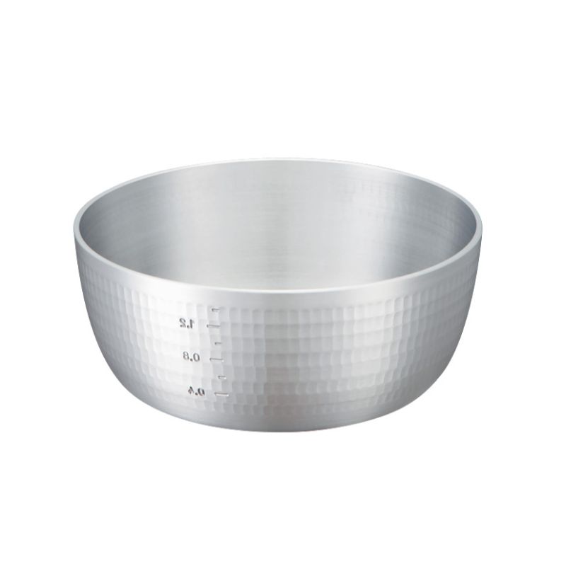 取っ手がないヤットコ鍋は見た目も美しく、サイズ違いで重ねて収納ができるので収納性に優れています。熱伝導に優れたアルミの雪平鍋は調理が短時間で完成しますのでさっと青菜を茹でたり、さっと出汁をとったり、時短調理に最適です。サイズ：φ195×80...