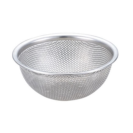 針金が折れて、食べ物に入り込む心配が無い。ほつれが無い。目詰まりしにくい。水切れが良く、洗いやすい。錆びに強く衛生的です。耐久性抜群。サイズ：[外径]φ323×115mm材質：18-8ステンレス[品番]603859商品コード00471925...