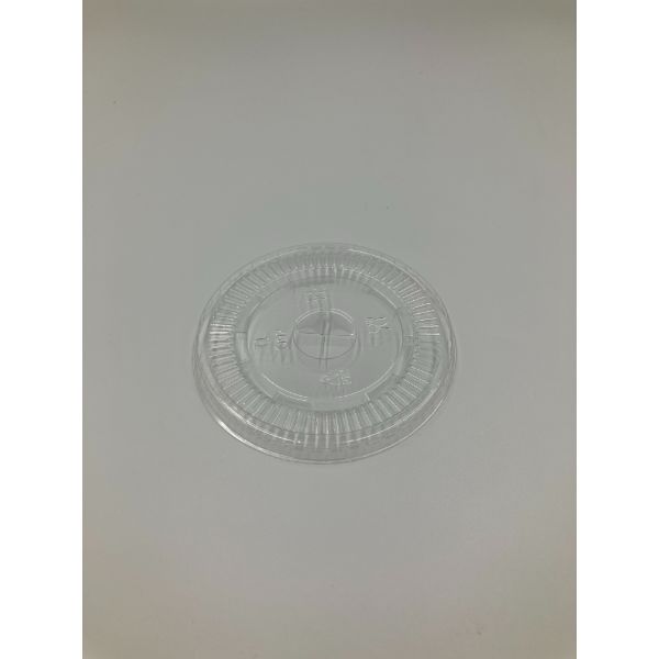 リサイクル性にもすぐれ環境に優しいA-PET素材を使用しています。燃焼カロリーが木や紙と同様で燃やしても有害ガスが発生しません。※本体は別売り。原産国：ベトナム。サイズ：φ95×8mm材質：A-PET重量：220g商品コード00560991...