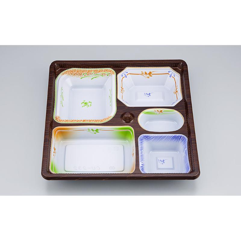 これこそ、「使い勝手の良い」仕出し容器。※蓋は別売り。サイズ：270×270×39mm材質：HIPS重量：34gメーカーシリーズ名：CU商品コード00750309メーカー名シーピー化成サイズ270×270×39mm材質HIPS重量34.00...