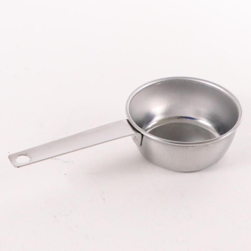 丈夫でお手入れが簡単なステンレス製。材質：18-0ステンレス容量：67cc品番：036252商品コード00489200サイズφ64×H30×70材質18-0ステンレス容量67cc関連商品(ケース)18-0計量カップ 67cc 1枚・注意事項...