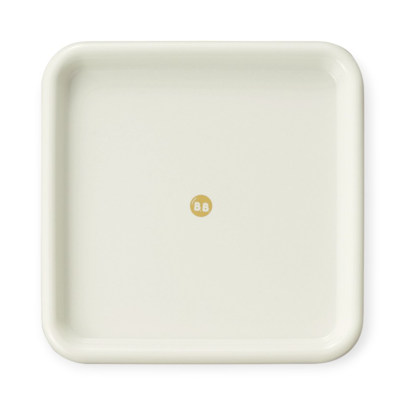 耐熱温度：70℃。サイズ：176×176×H17mm材質：ABS樹脂品番：192321商品コード00512223サイズ176×176×H17mm材質ABS樹脂関連商品(ケース)B-5410W BB調味料正角トレー ホワイト 1点・注意事項：...