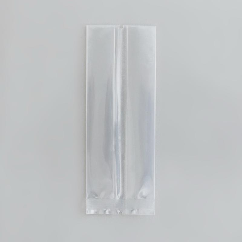 和洋菓子に使用できる袋です。バリアONYにLLDPEをラミネートしていますので、耐ピンホール性、耐寒性に優れています。冷凍-40℃まで対応可能です。ガスガリア性に優れています。脱酸素剤対応可能です。ノッチ加工がされています。サイズ：巾100...