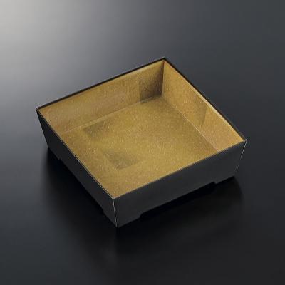 積み重ね可能なecoな紙製寿司容器。紙の質感を生かしたシンプルなデザインで食材を上品に華やかに見せます。※蓋は別売り。サイズ：132×132×43mm材質：紙重量：16g原産国／製造国：中国品番：185231商品コード00778718メーカ...