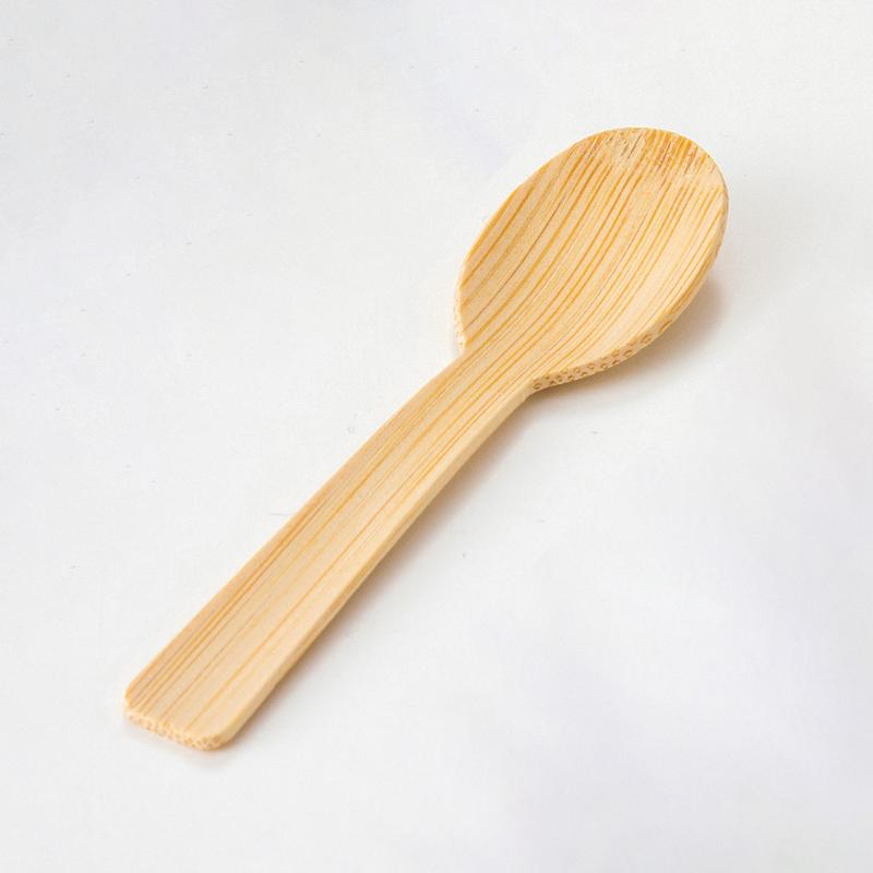 天然素材竹を使用してできた竹スプーン。業務用、大量にお使いになる食材店様やイベントなどでも活躍できます。サイズ：長さ90mm材質：天然竹原産国／製造国：中国品番：27034商品コード00783035メーカー名萬洋サイズ長さ90mm材質天然竹...