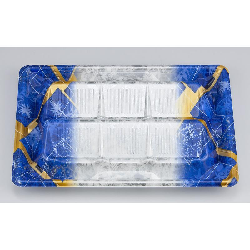 傾斜のついた刺身用容器です。※本体のみ。蓋は別売り。サイズ：241×168×17mm材質：PSP重量：11g原産国／製造国：日本商品コード00751685メーカー名シーピー化成サイズ241×168×17mm材質PSP重量11.00g電子レン...