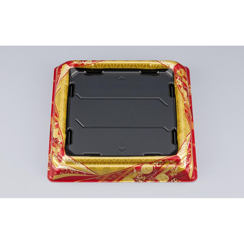 ハカマ形状の寿司容器です。『強嵌合(R)』で蓋が「カチッ！」と嵌まり、盛り付け作業の時短に貢献します。ノンテープが可能でテープ代の削減ができ、持ち帰り時の蓋開きのリスクも大幅に軽減されます。本体のみ。※蓋は別売り。サイズ：207×207×3...