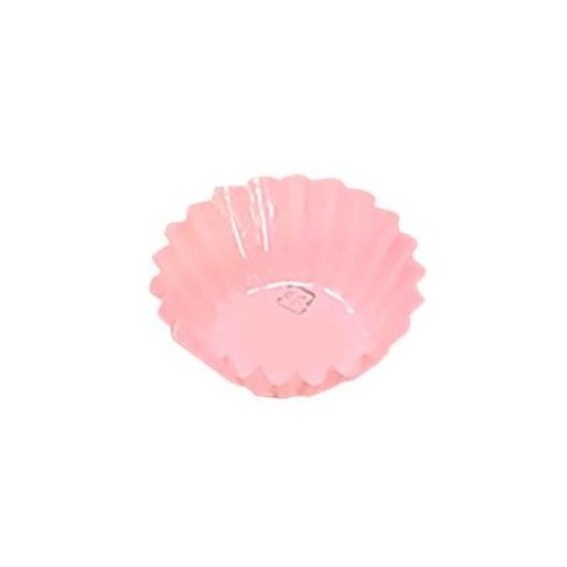 日本製のおかずカップ(ケース)です。仕切容器として、料理を美しく味移りなく盛り付けられます。PET(ポリエチレンテレフタレート)のフィルムを使用していますので、軽量でハリがあります。金属探知器での使用が可能です。耐熱性があり(約180℃)、...