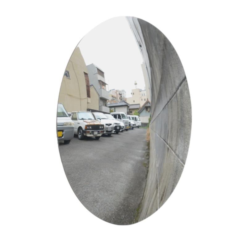 軽くて割れにくいミラーです。サイズ：[本体サイズ]φ256mm、[厚み]1.5mm材質：[本体]PETフィルム・アクリル、[両面テープ]発泡ポリエチレン・アクリル系粘着剤・紙重量：140g原産国／製造国：中国商品コード00806272メーカ...