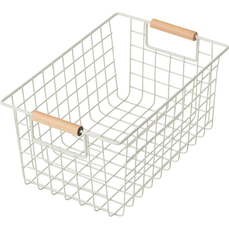 サニタリーまわりやキッチンなどで活躍する、ワイヤーバスケットです。サイズ：300×200×145mm材質：[本体]スチール(粉体塗装)、[取っ手]天然木(ビーチ材)重量：380g原産国／製造国：中国商品コード00816011メーカー名パール...