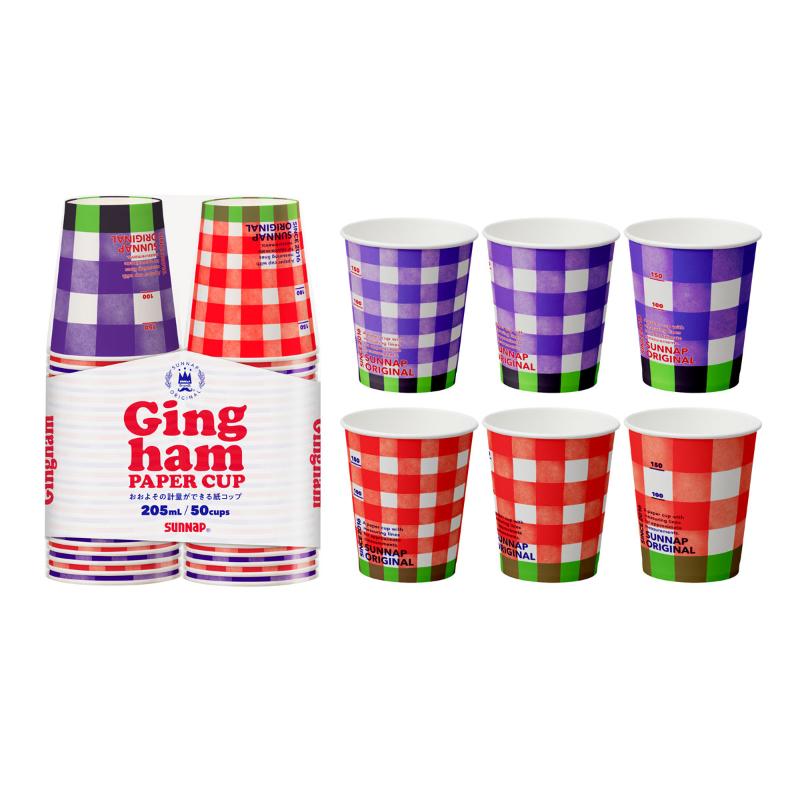 どこか懐かしい雰囲気を漂わせる、ポップなチェック柄が特徴の「GINGHAM」。アクセントのグリーンがデザインに深みを与えます。おしゃれなペーパーカップです。サイズ：[口径]72.6×[高さ]79.3×[底径]51.5mm材質：バージンパルプ...