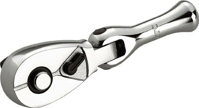 ●コンパクトショートタイプです。狭い場所での作業に最適です。●ユニオン機構採用で不用意なソケットの落下も防止します。●一体式クロウ採用でヘッド厚さは当社従来比20%減のコンパクトヘッド化しました。●36枚ギアを採用し、細かな送り角度を実現す...