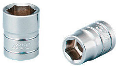 ●従来品に比べ全長が短いコンパクト設計で、狭い場所での作業も容易なスタンダードタイプです。●KTC独自のパワーフィット形状を口径部と差込角の両方に採用しています。●汎用工具●全長(mm):18.5●対辺寸法(インチ):3/8●差込角(mm)...
