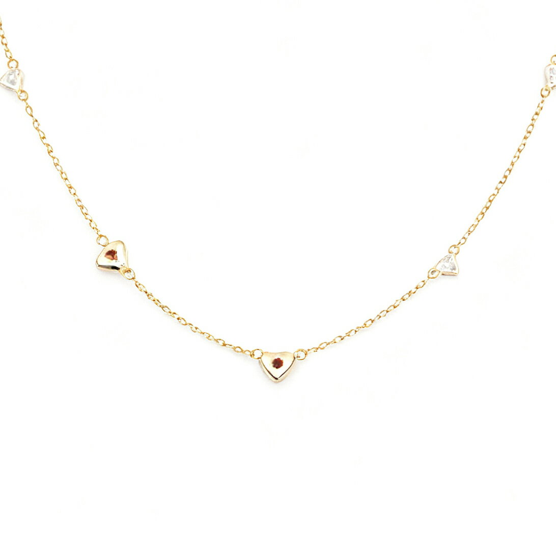 【Catch】 ふとした瞬間に、いい予感が芽生える。 【Story】 肌にすっと溶け込むような一粒モチーフが、 首元にやさしい輝きを添えるネックレス。 主張しすぎないデザインだからこそ、 オフィスでも日常でも自然に馴染み、 気負わず身につけ...