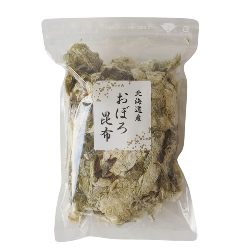 海の幸満載の北海道から届いた、丁寧に仕上げられたおぼろ昆布です。 ■名称：昆布加工品 ■原材料名：昆布（北海道産）、醸造酢 ■内容量：200g ■賞味期限:商品パッケージに記載 ■保存方法：直射日光、高温多湿を避けて常温で保存してください。...