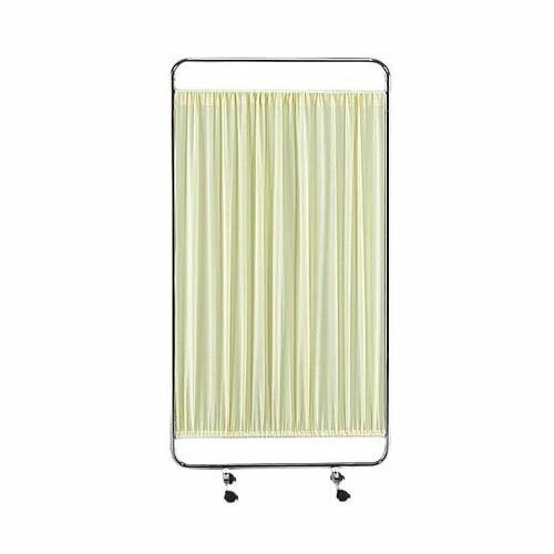 ●カラー：クリーム●連結用●幅*奥行*高さ(mm)：900*415*1600●材質：フレーム／スチール、布地／難燃性ポリエステル(防災認定ラベル付き)●キャスター：直径40mm(双輪ストッパー付き)●組み立て式(要工具)●※一連と連結してご...