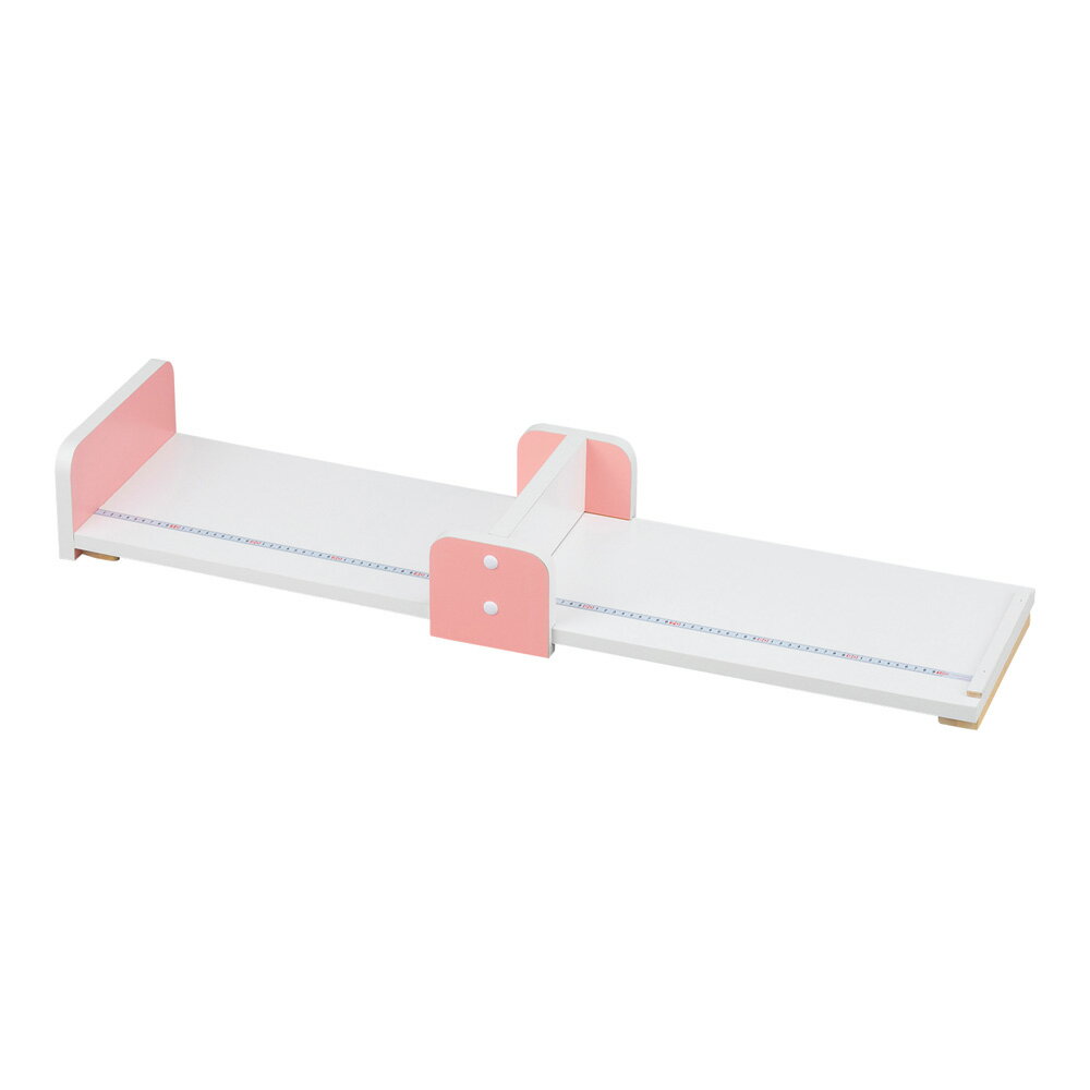 ●目盛り付き測定ボードで容易に測定できます。●乳幼児に優しいソフトエッジ加工です。●測定範囲(mm)：0〜1000●色：ピンク●最小目盛り：1mm●材質：ポリ合板ソフトエッジ仕上げ●サイズ：1050*270*140mm●重量：4kg●事業者...