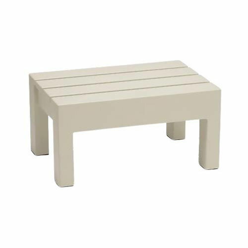 ●一体構造なので軽くて強い●天板スペースが広く、ぐらつき無し、乗って安心●足底にスリップ防止、キズ防止ゴム付き●踏み台以外にレジャー用、風呂イス等に使えます。●幅：400mm●奥行：280mm●高さ：200mm●耐荷重：100kg●置台使用...