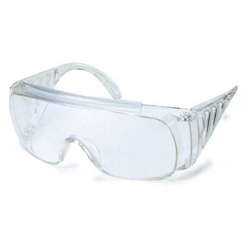 ●ノンコートオーバーグラス●保護めがね●サイズ：W158*H65*D150mm●レンズ：ノンコートレンズ(ポリカーボネート)●レンズカラー：クリア●事業者向け商品です。リニューアルに伴い、パッケージ・内容等予告なく変更する場合がございます。...