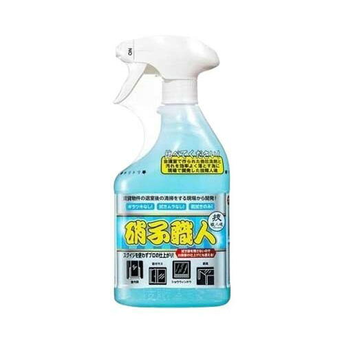 ●サッと拭くだけ！拭きムラを残さずプロの仕上がり●アルコール系洗剤●皮脂やタバコのヤニもすばやく分解します。●内容量：500mL●成分：界面活性剤(1％ アルキルエーテル硫酸エステルナトリウム)、エタノール1％●事業者向け商品です。リニュー...