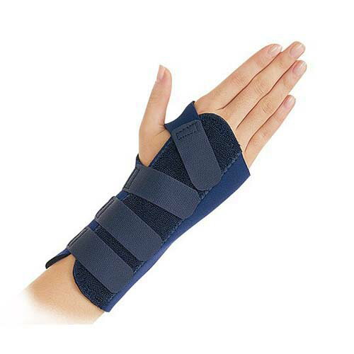 ●アルミニウムステーにより固定力を強化しています。●伸縮性・フィット性に優れた素材を使用しています。●面ファスナーで圧迫力と固定力の調整が可能です。●材質：ナイロン・クロロプレンゴム・ポリエステル・アルミニウム●洗濯方法：洗濯可(手洗い)●...