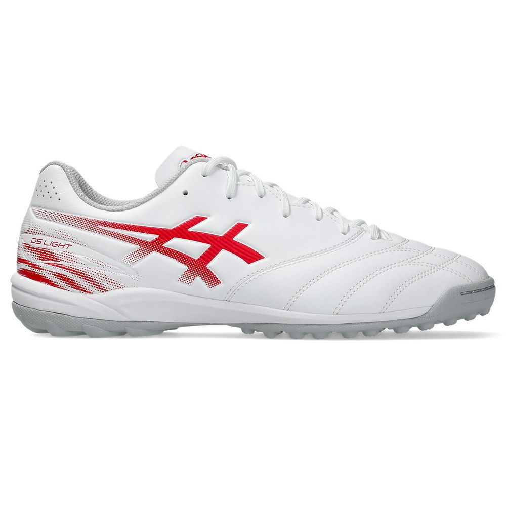 WHITE-SPEEDRED(102) メーカー希望小売価格はメーカーカタログに基づいて掲載しています。 DS LIGHT CLUB TFは、快適性と耐久性を求める上級者から初心者までのサッカー選手に適しています。アッパーには立体縫製技術を...