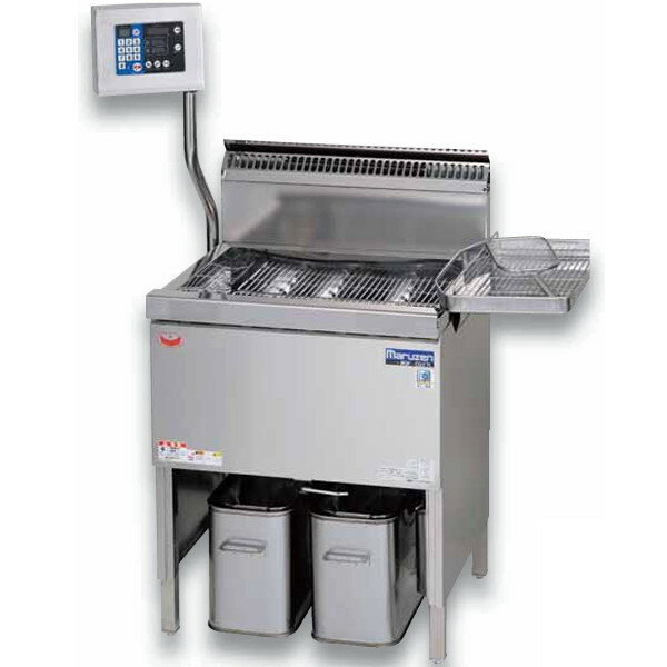 ※操作部は左側、右側が選べます。 ※ガス種は都市ガス・LPガス（プロパン）からお選びください※ スーパーなどのデリカコーナーに最適なガスフライヤー！本体からの放熱を抑え厨房環境を向上！ 外形寸法：間口650(888)×奥行600×高さ800...