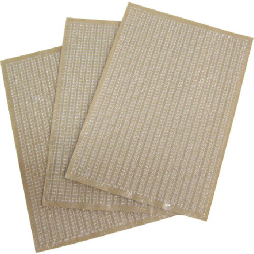 ●トラックシート用ポリエステル生地を使用しており、耐久性に優れています。●裏面粘着剤付で、はく離紙をはがすだけで使用できます。●トラックシートや幌の荷物や骨組みが当たる部分にあらかじめ貼ることで摩耗・破れの予防補強となります。●トラックシー...