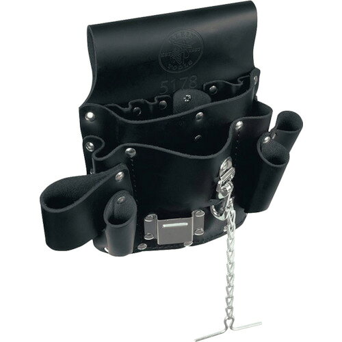 ●8ポケット●テープホルダー付き●コンベックスホルダー付き●Made In USAの高品質な本革製工具差しです。●リベット加工が施してあり丈夫で長くご愛用頂けます。●KLEINTOOLSのエンブレムが刻印されています。●工具の携帯に。リニュ...