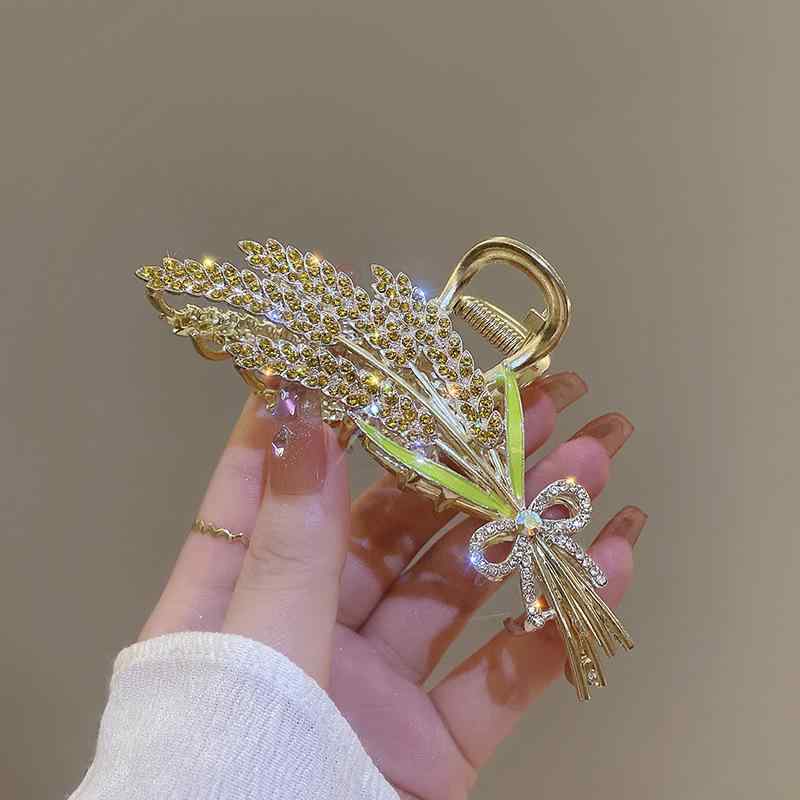 ・カテゴリ: ヘアクリップ・主な素材: 金属・仕上げ: メッキ・タイプ: 爪クリップ・カラー展開: 金色・デザイン: 麦穂・スタイル: ナチュラル・テイスト: 清新スイート・対象: 女性