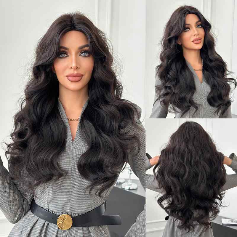 ・ヘア素材: 国産人工毛・ヘアスタイル: 八字前髪ウェーブ・髪の長さ: ロング（約70cm - 72cm）・対象: レディース・スタイル: タレント・モデル風・対応肌色: すべての肌色・対応顔型: すべての顔型・アイロン・染髪: 燙染可能・...
