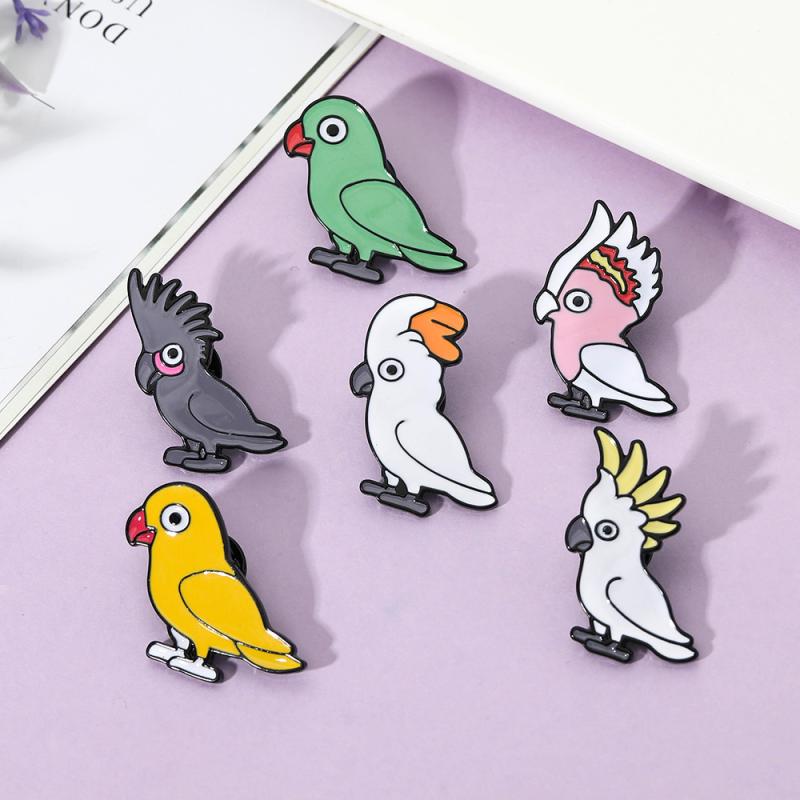 ・素材: 合金・デザイン: インコ、動物・加工技術: エナメルコーティング・機能: 装飾、調整、ウエスト絞り、チラ見え防止、固定・スタイル: インスタ風、個性派トレンド・対象: 男女兼用・種類: ブローチ