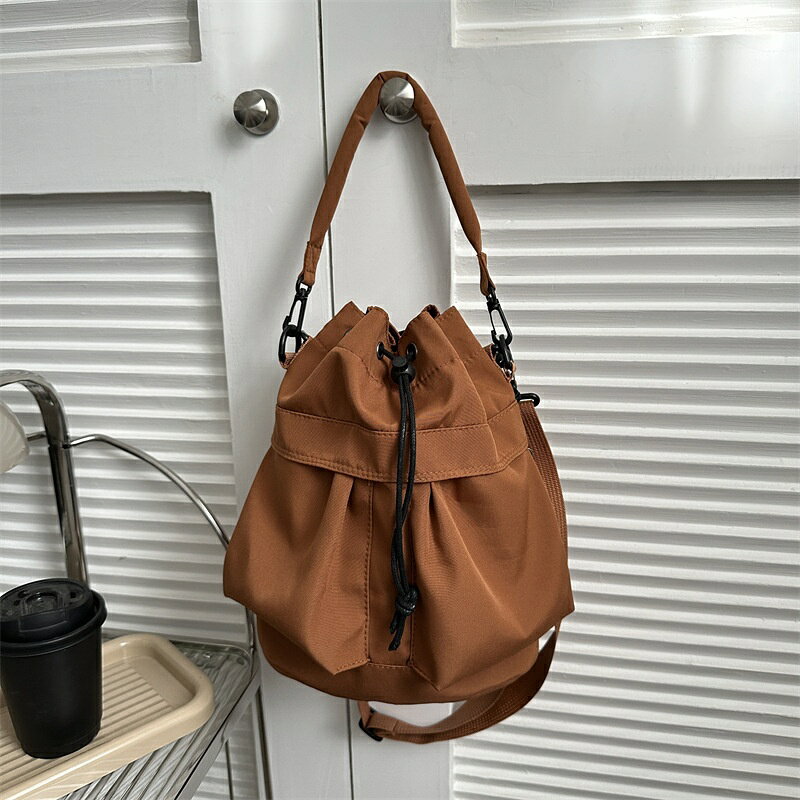 指定された配送時間は承っておりません。【Henry Henry Store】リュックサック リュック 2WAY 巾 バッグ レディースバッグ 2way 3wayバッグ 超目玉商品 ベージュ グリーン グレー カーキ コーヒー色 オレンジ ブラック