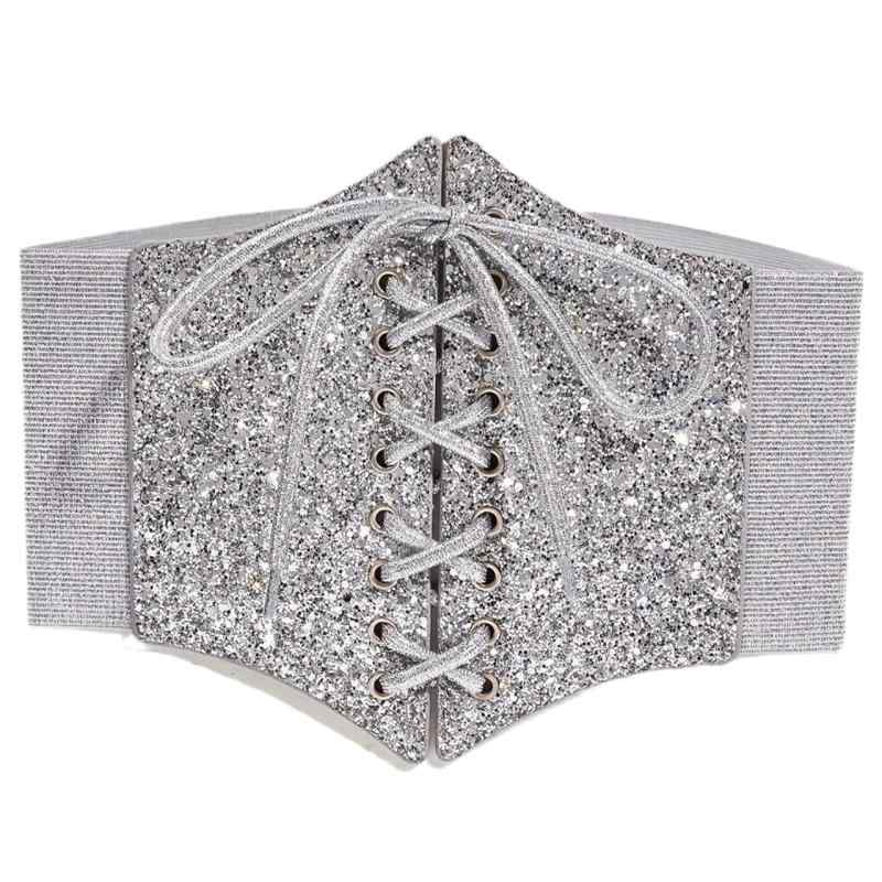 [ホワイトファング] コルセット 幅広ベルト シルバー グリッター エレガント おしゃれ レディース BTA235華やかなシルバーのグリッターが目を引く、レディース向けのコルセット幅広ベルト。シンプルな装いにこのベルトを加えるだけで、一瞬で...