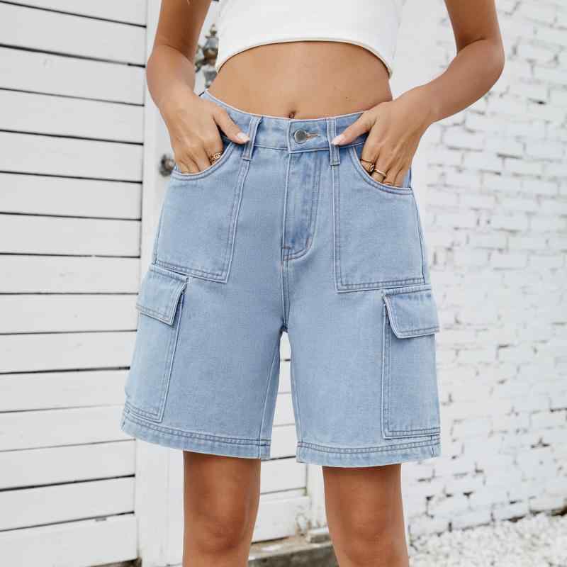 ・カテゴリ: デニムパンツ・素材: ポリエステル95%以上・スタイル: ワークパンツ、ストリート風、個性派ストリート・パンツ丈: 五分丈・ウエスト: ミドルウエスト・生地の厚さ: 普通・デザイン: ダメージ加工、パッチワーク・切り替え・カラ...