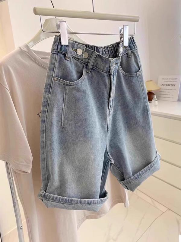 ・カテゴリ: デニムパンツ・素材: デニム、綿（30%未満）・スタイル: 通勤、フェミニン・パンツ丈: 5分丈・ウエスト: ハイウエスト・厚み: 普通・デザイン要素: ボタン、ファスナー、ウォッシュ加工・カラー: ブルー・サイズ展開: S、...