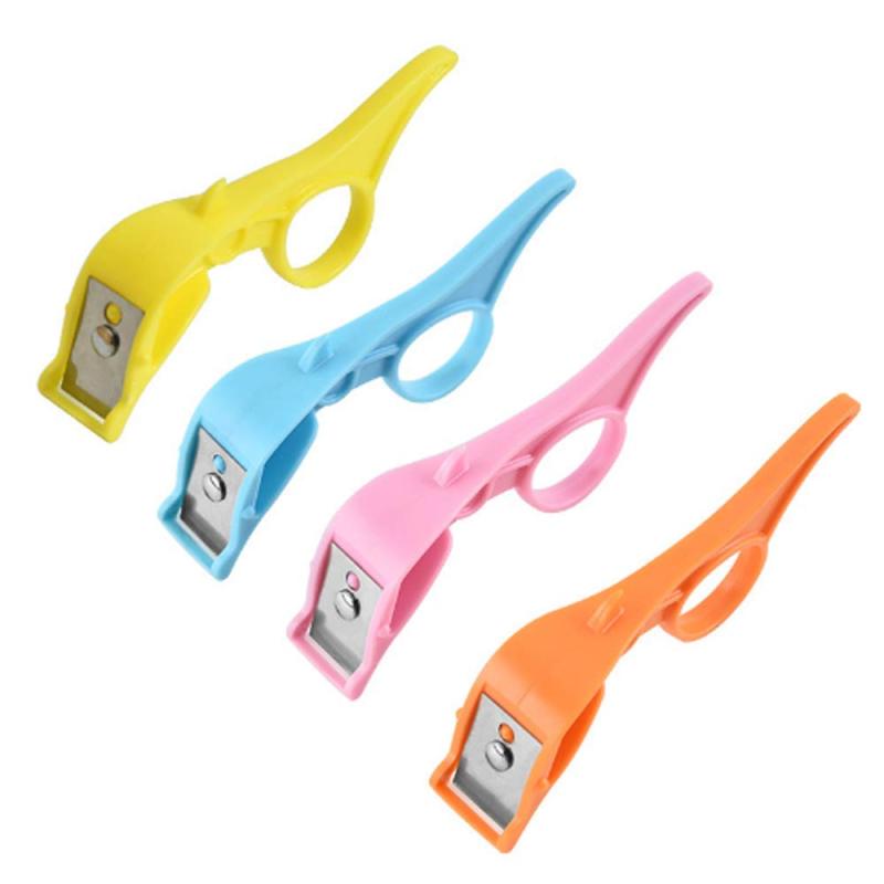 HJ 皮むき器 フルーツ ピーラー 果物 指にはめる 軽量 キッチン用品【用途が幅広い】リンゴ、ナシ、キウイ、ピーチなど様々な果物の皮むき用【使いやすい】指にはめるとすぐに使えます【抜群切れ味を実現】刃はステンレス鋼製なので錆びず長持ちしで...